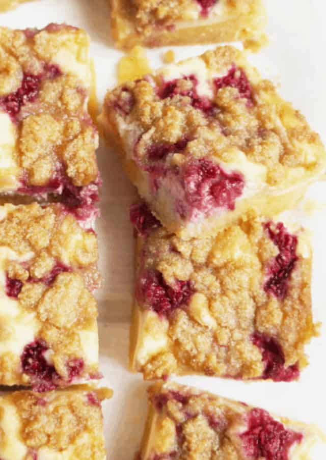 Keto Raspberry Cheesecake Almond Bars - Clean Keto Lifestyle