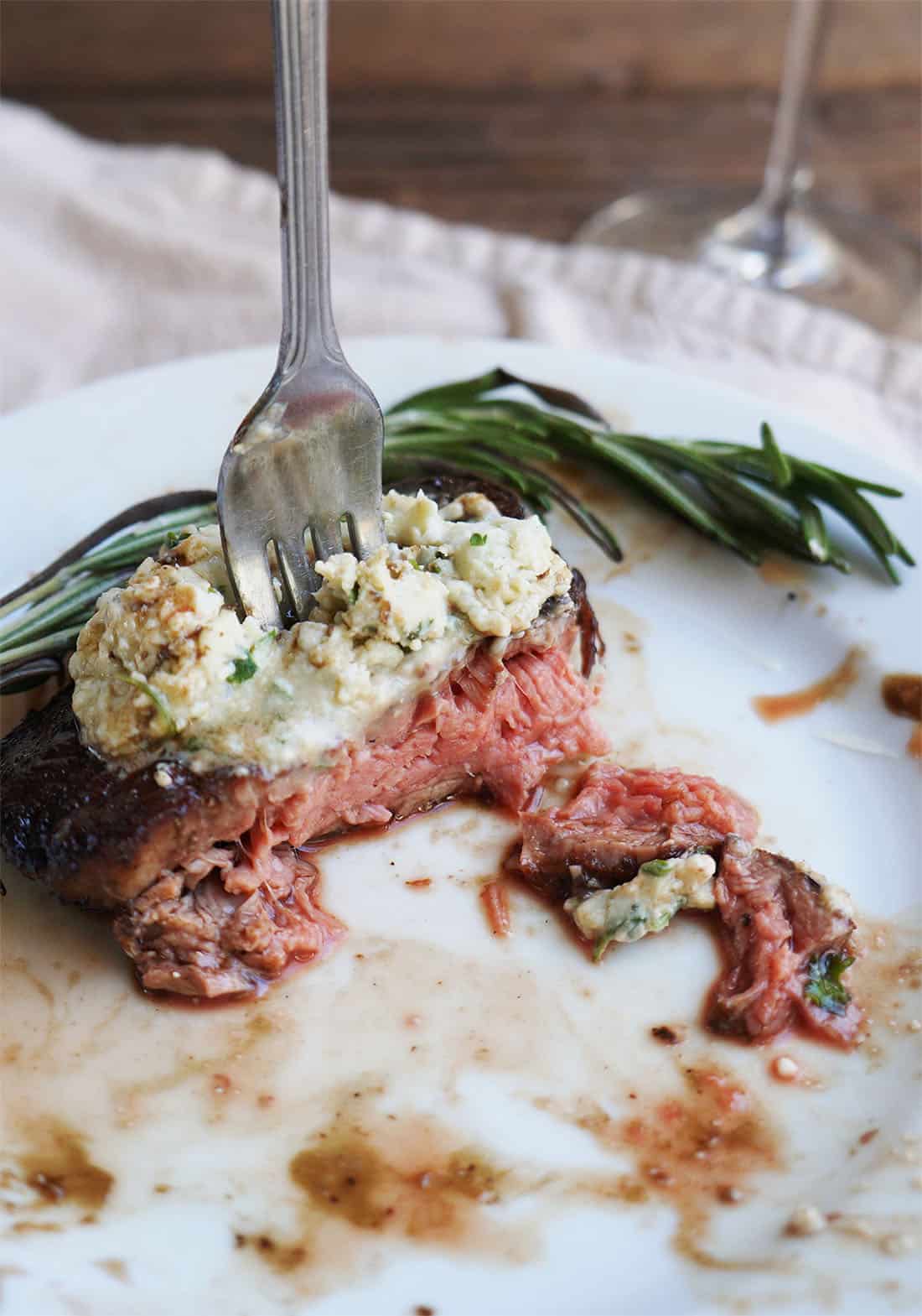 Keto Filet Mignon with Blue Cheese Sauce - Clean Keto Lifestyle